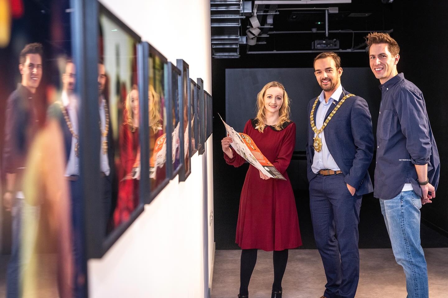 About : Golden Thread Gallery