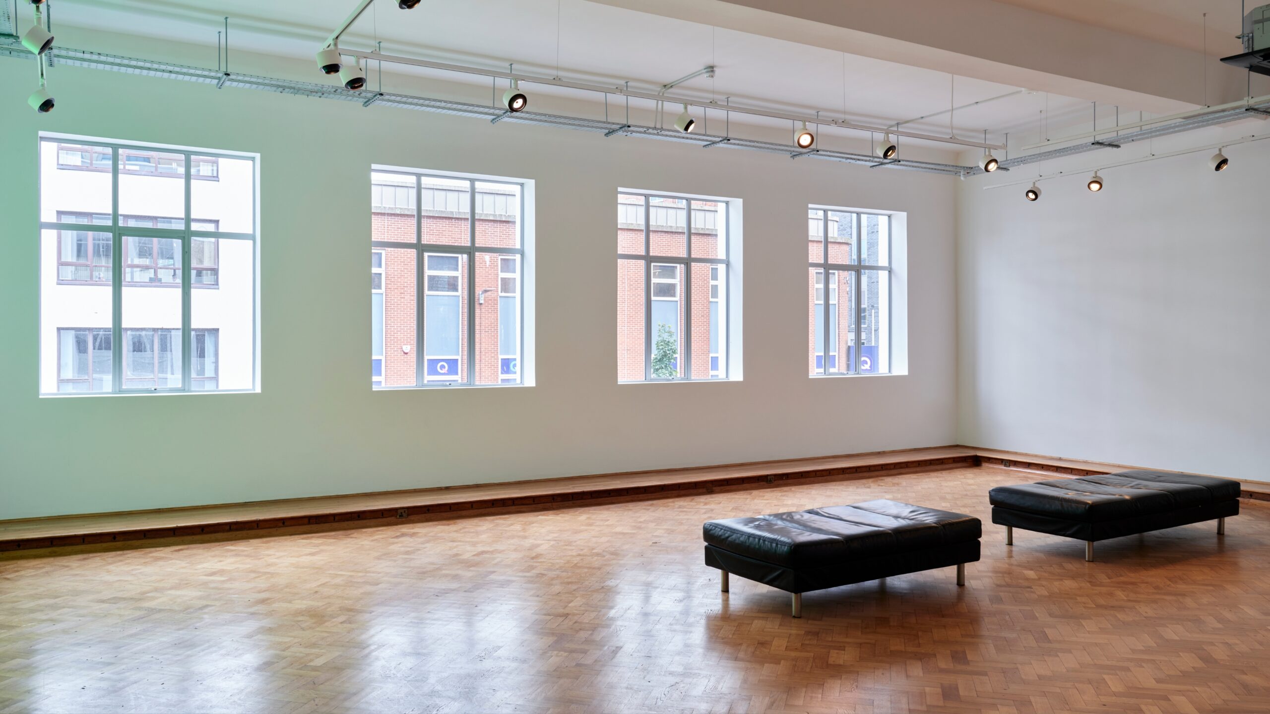 Venue Hire : Golden Thread Gallery