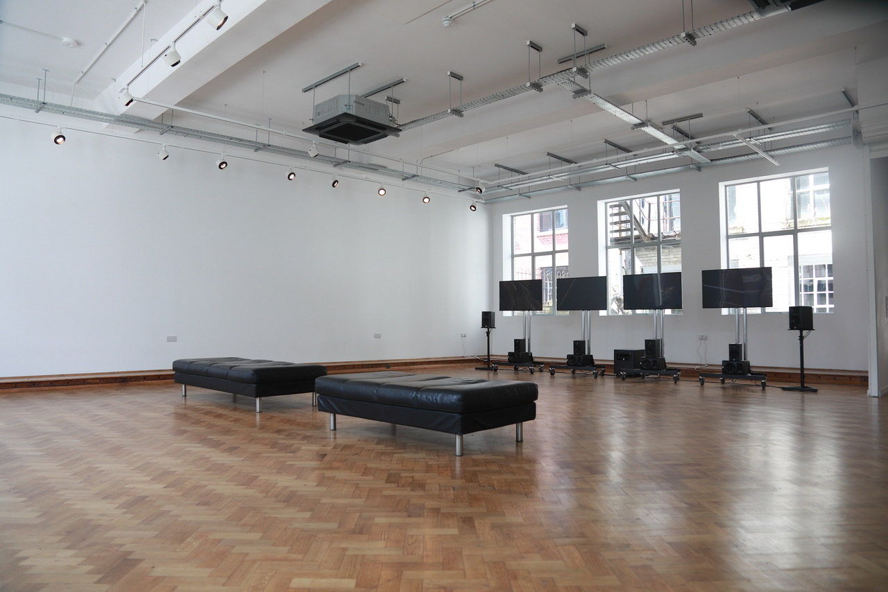 Image/Video Blocks : Golden Thread Gallery